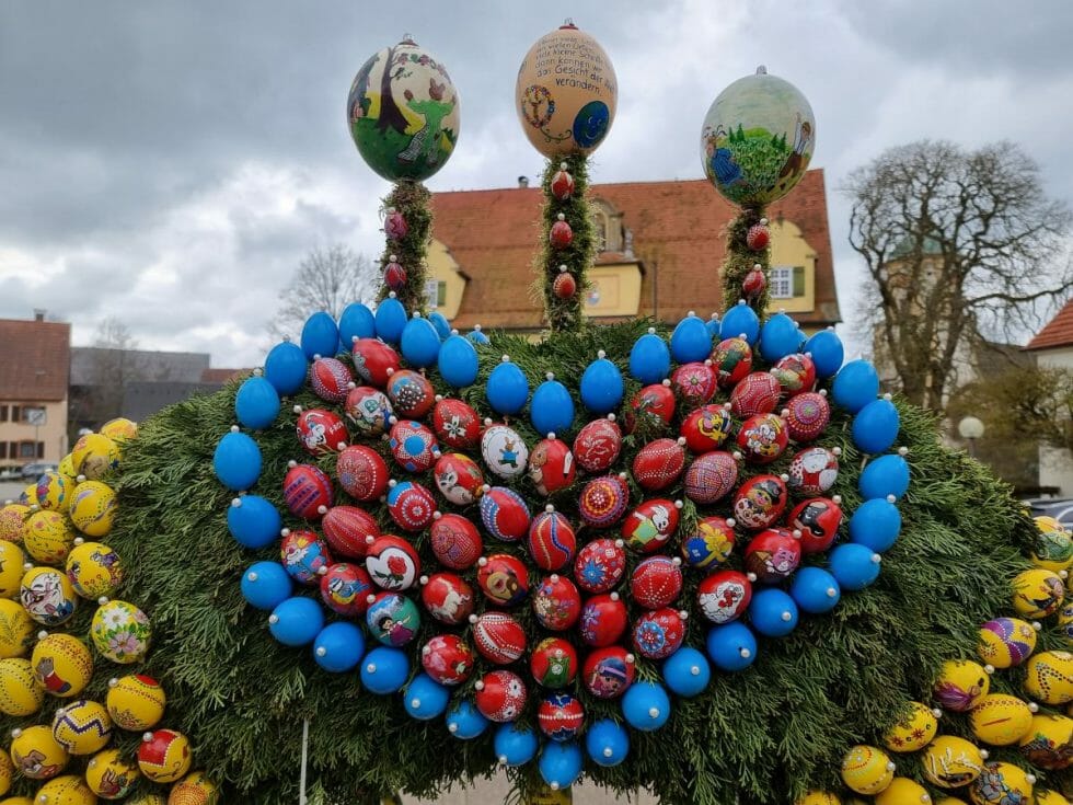 Der Ostalbwanderer | EXTRA: Schechinger Osterbrunnen